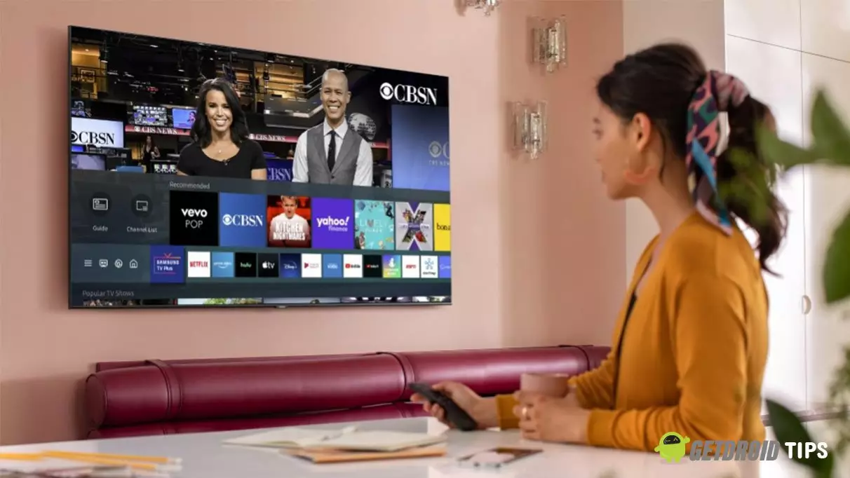 Trwsio: Mae Samsung TV Server yn cael ei gynnal a'i gadw