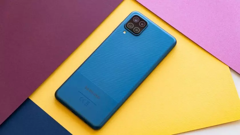 Galaxy A12s үшін TWRP қалпына келтіруді жүктеп алыңыз | Оны пайдалану (SM-A127F)