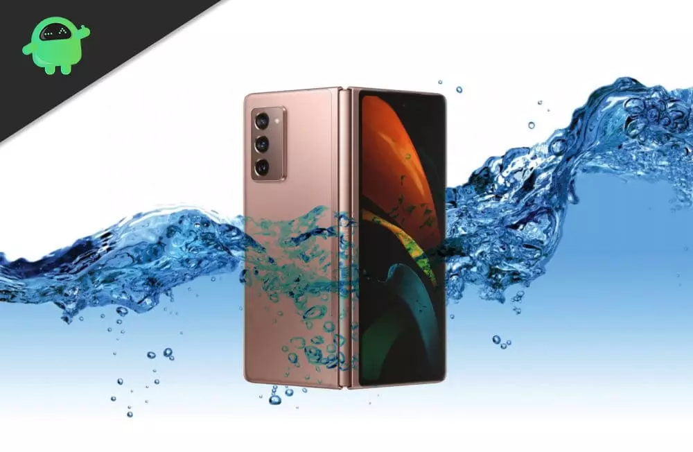 Jista 'Samsung Galaxy Z Fold 2 Jgħix fl-Ilma għal Test Long - Waterproof