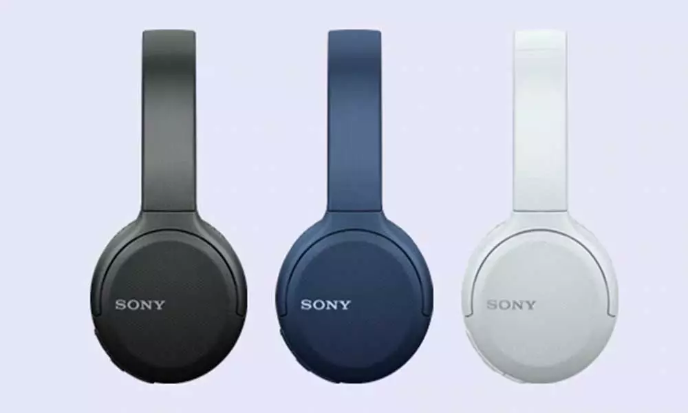 निराकरण: Sony WH-CH510 आवाज किंवा ऑडिओ कटिंग आउट नाही